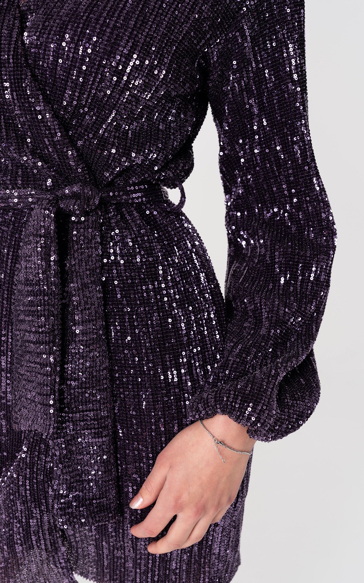 Kleid mit Pailetten und Bindeschleife - Lila | Guts & Gusto